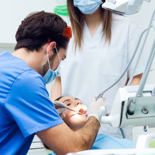 Dental Cupping on Front Teeth: Causes, Symptoms, and Treatment